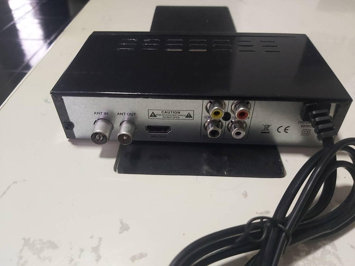 DVB T2 uredjaj Antena prijemnik kanala domacih HD TV - DVB T2 uredjaj ...