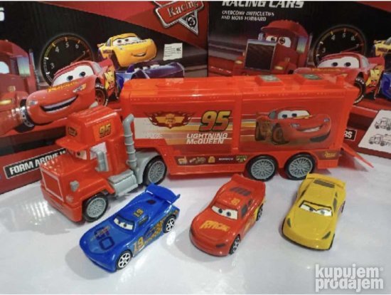 Kamion sa 3 automobila Racing cars – Ali tako