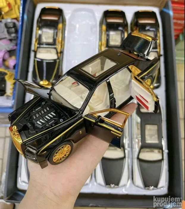 Metalni auto – Ali tako